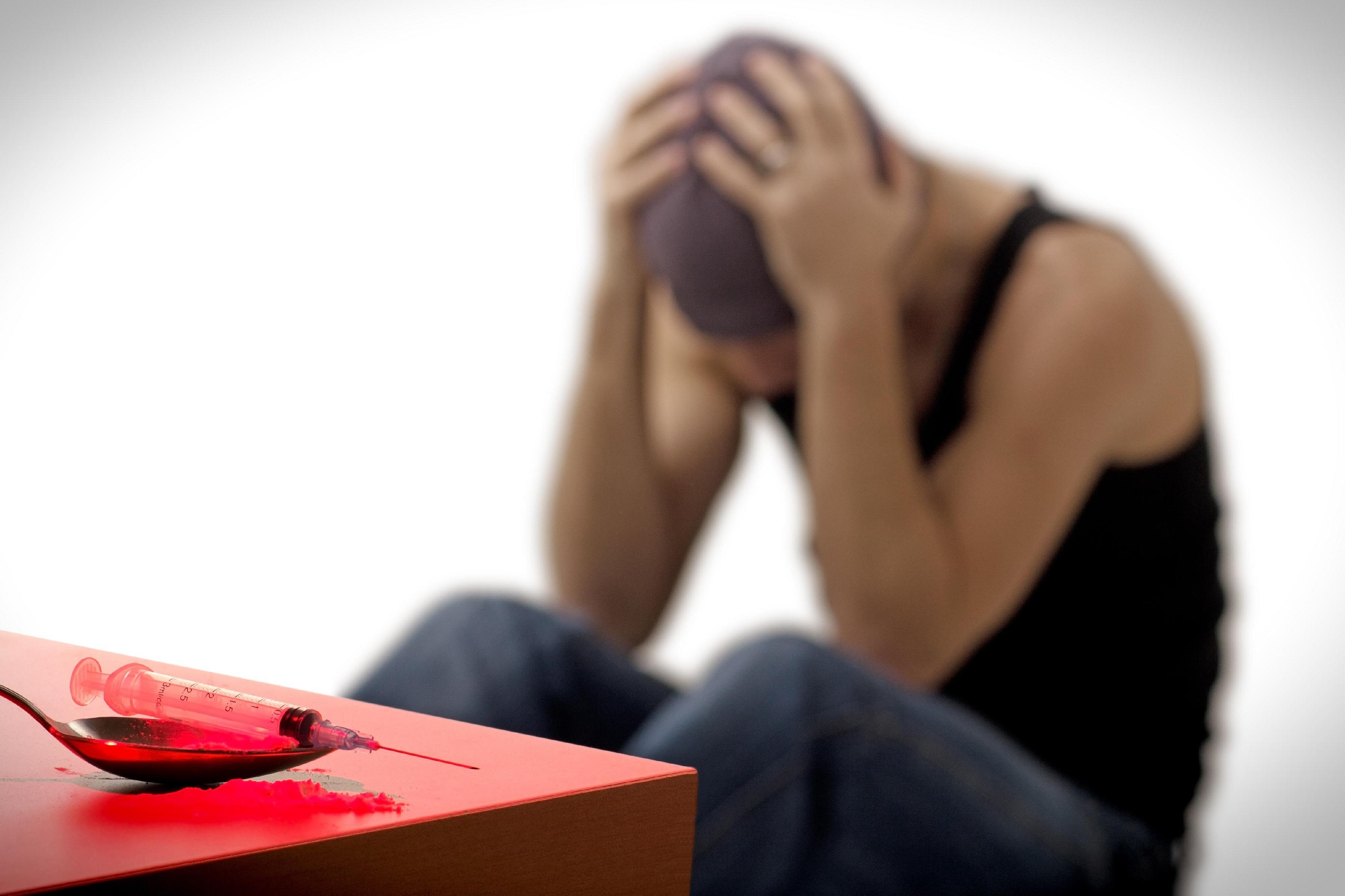 Drug Use and Addiction: MedlinePlus